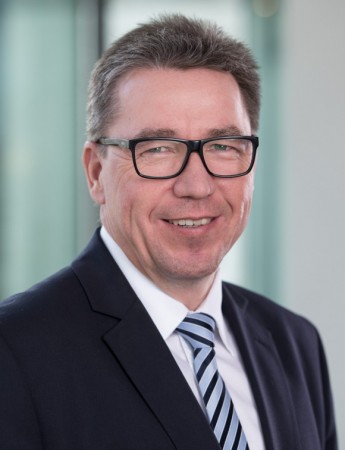 Andreas Kolb / Dr. Harald Benzing | Verlagsgruppe Knapp - Richardi ...