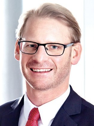 "Die Bank muss zu den Konsumenten kommen" - Ewald Judt im Gespräch mit ...