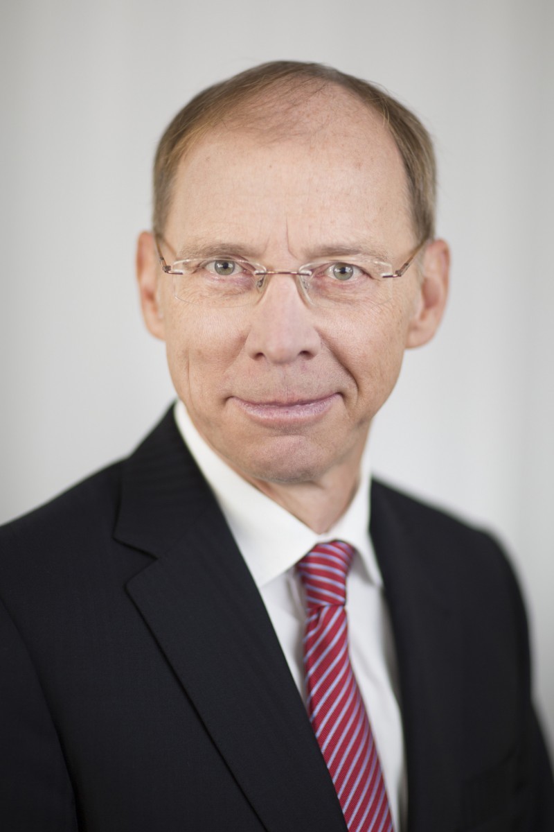 Dr. Frank Grund | Verlagsgruppe Knapp - Richardi - Verlag für ...