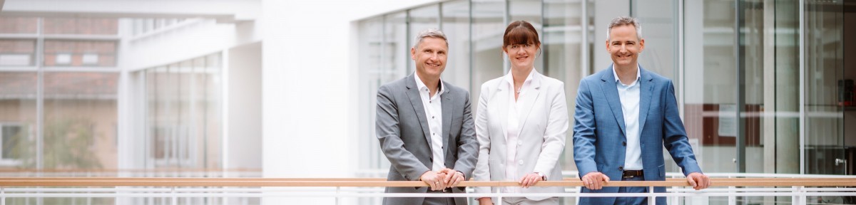 Dr. Nicole Handschuher / Florian Heumann / Markus Niedermeier / Oliver ...