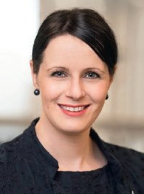 Simone Moser | Verlagsgruppe Knapp - Richardi - Verlag für Absatzwirtschaft