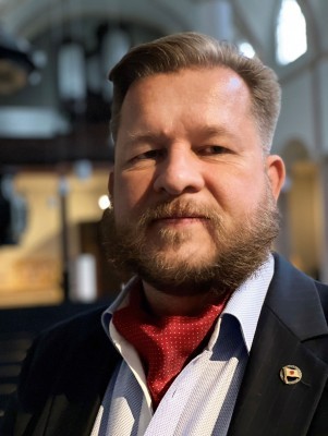 Jürgen C. Pfitzner | Verlagsgruppe Knapp - Richardi - Verlag für ...